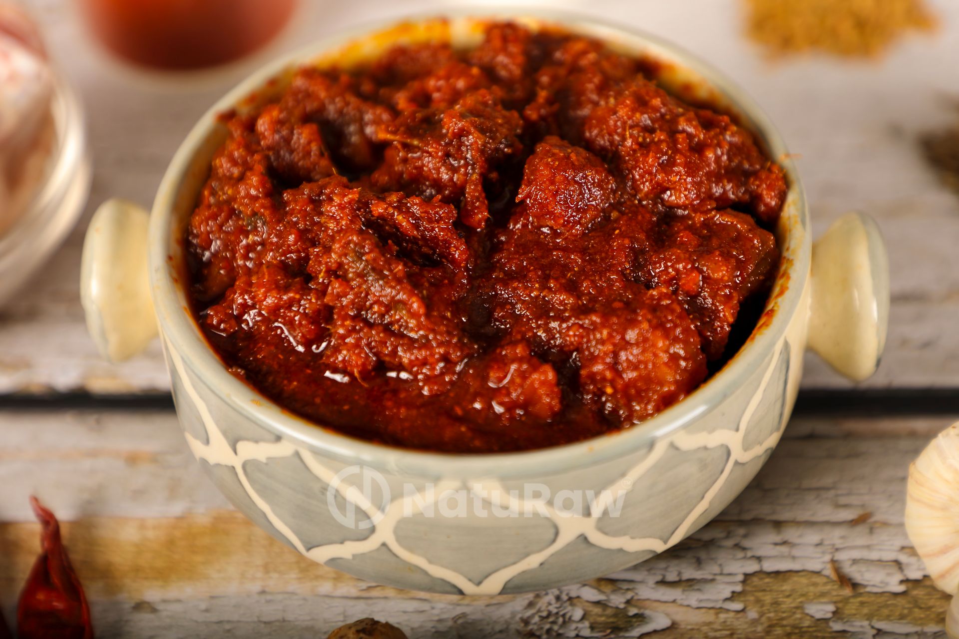 Buy Bones Chicken Pickle Online | NatuRaw Products Private Limited